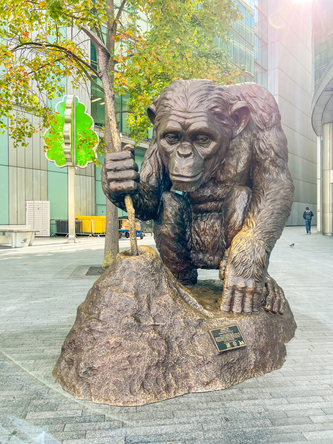 London Chimpanzee Sculpture Trail Walk - Like Love London