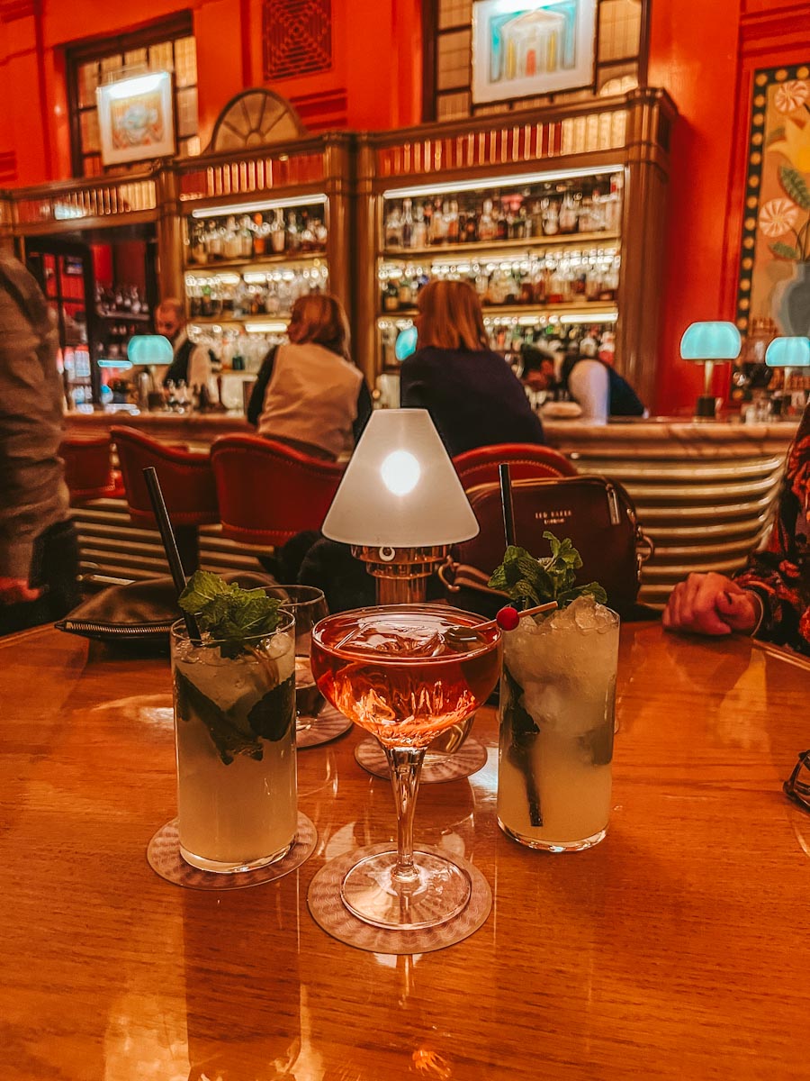 Things to do Near Tottenham Court Road London - Like Love London