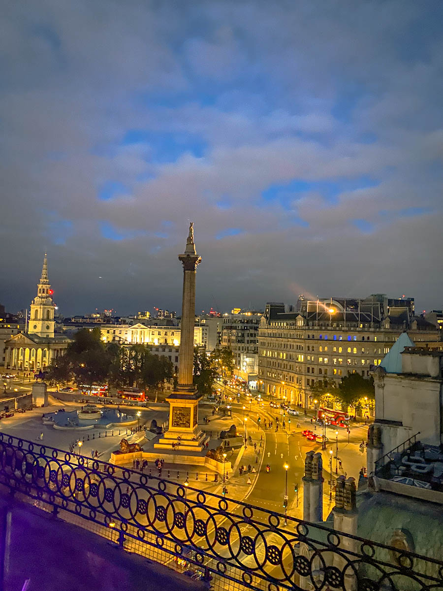 Things to do in Trafalgar Square London - Like Love London