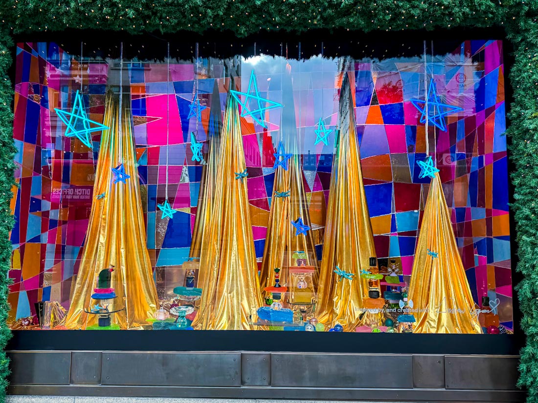 Selfridges Christmas Windows 2024 - Like Love London