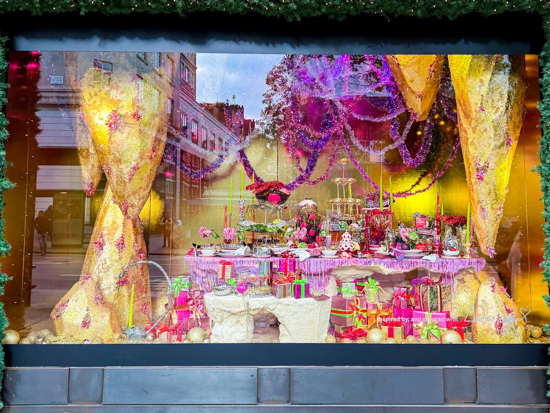 Selfridges Christmas Windows 2024 - Like Love London